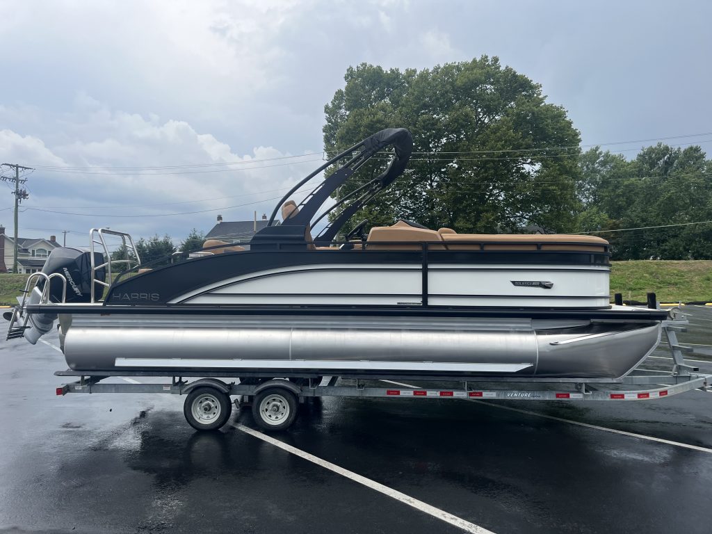 New Pontoon (Harris) - The Navigation Company